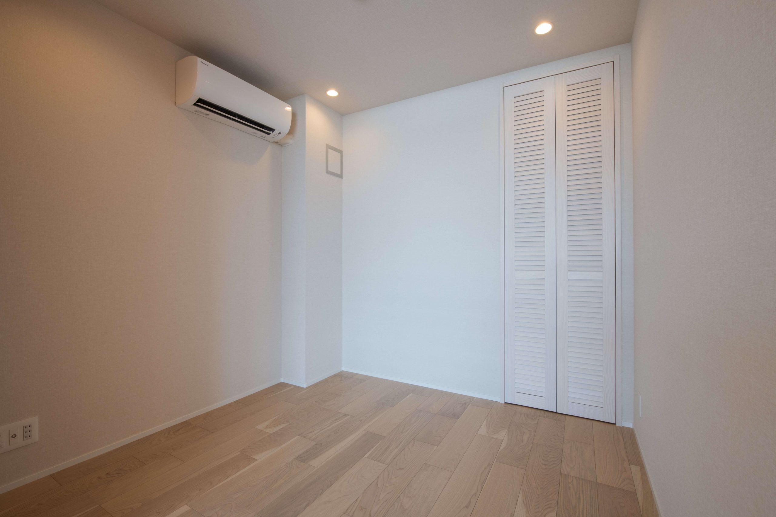 The目黒四季レジデンス ゆったり寛げる約18帖のLDK 東京の高級中古マンション／リノベーションマンションの【mitaina（ミタイナ）】