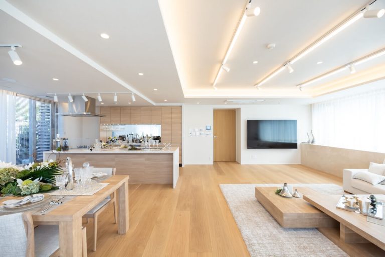 ザ・ハウス南麻布 南麻布に佇む高級レジデンス、170㎡超の開放感溢れる2LDK 東京の高級中古マンション／リノベーションマンションの【mitaina（ミタイナ）】