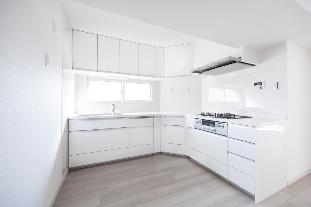 藤和白金台コープ 90㎡超3LDK、太陽光が降り注ぐ南東角部屋 東京の高級中古マンション／リノベーションマンションの【mitaina（ミタイナ）】