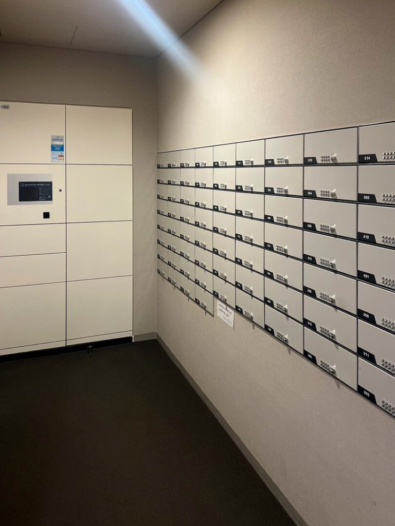 白金高輪 4駅6路線利用可能、収納豊富な2LDK 東京の高級中古マンション／リノベーションマンションの【mitaina（ミタイナ）】