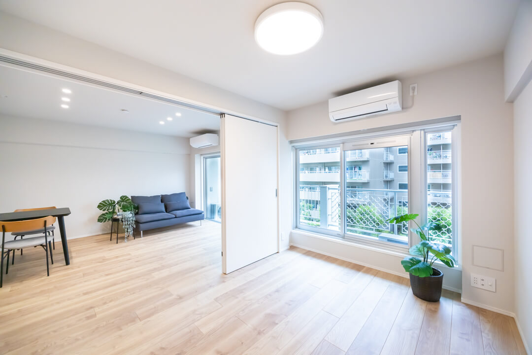 ドミール高輪 心地良い風が通り抜ける、2面バルコニー付の3LDK 東京の高級中古マンション／リノベーションマンションの【mitaina（ミタイナ）】