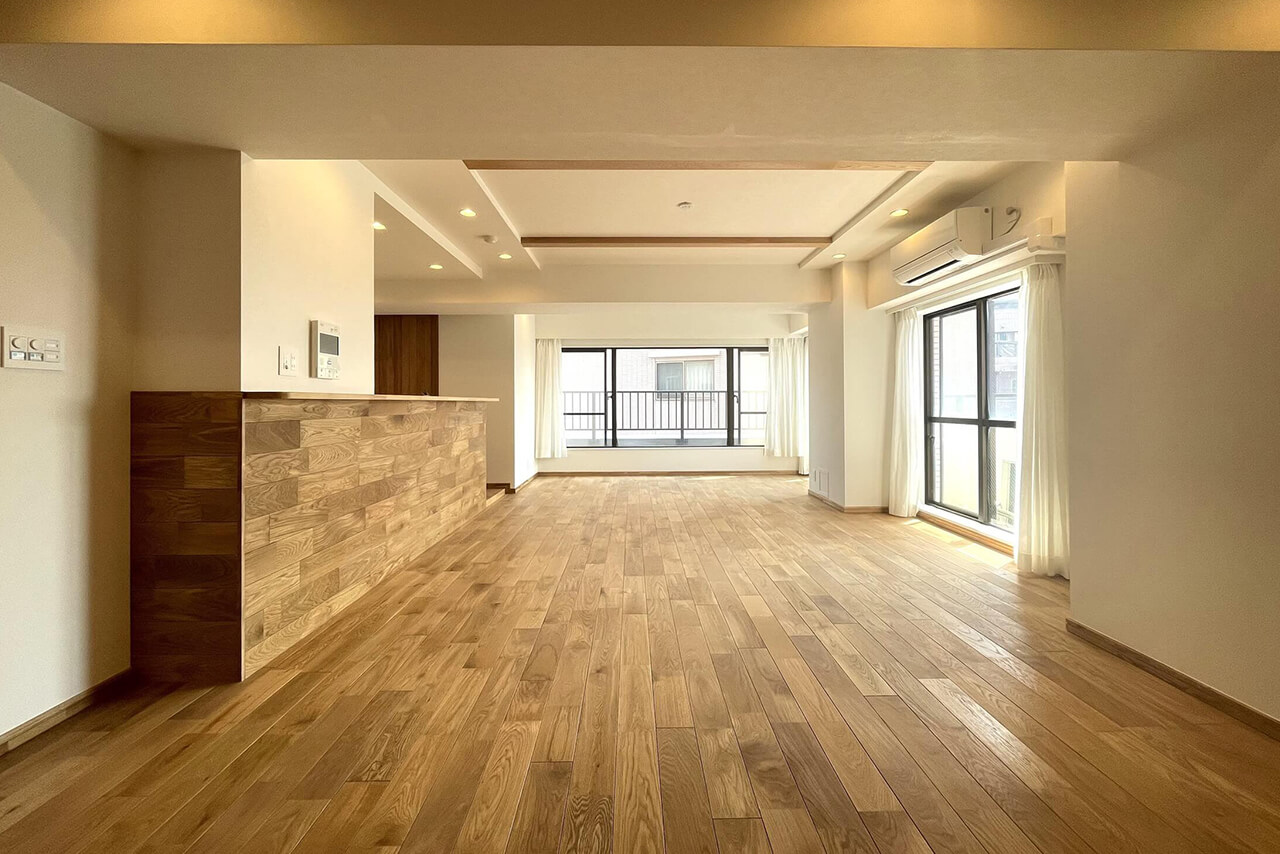 カーネ・小日向 四方角部屋、開放的な広さと収納豊富な3LDK 東京の高級中古マンション／リノベーションマンションの【mitaina（ミタイナ）】